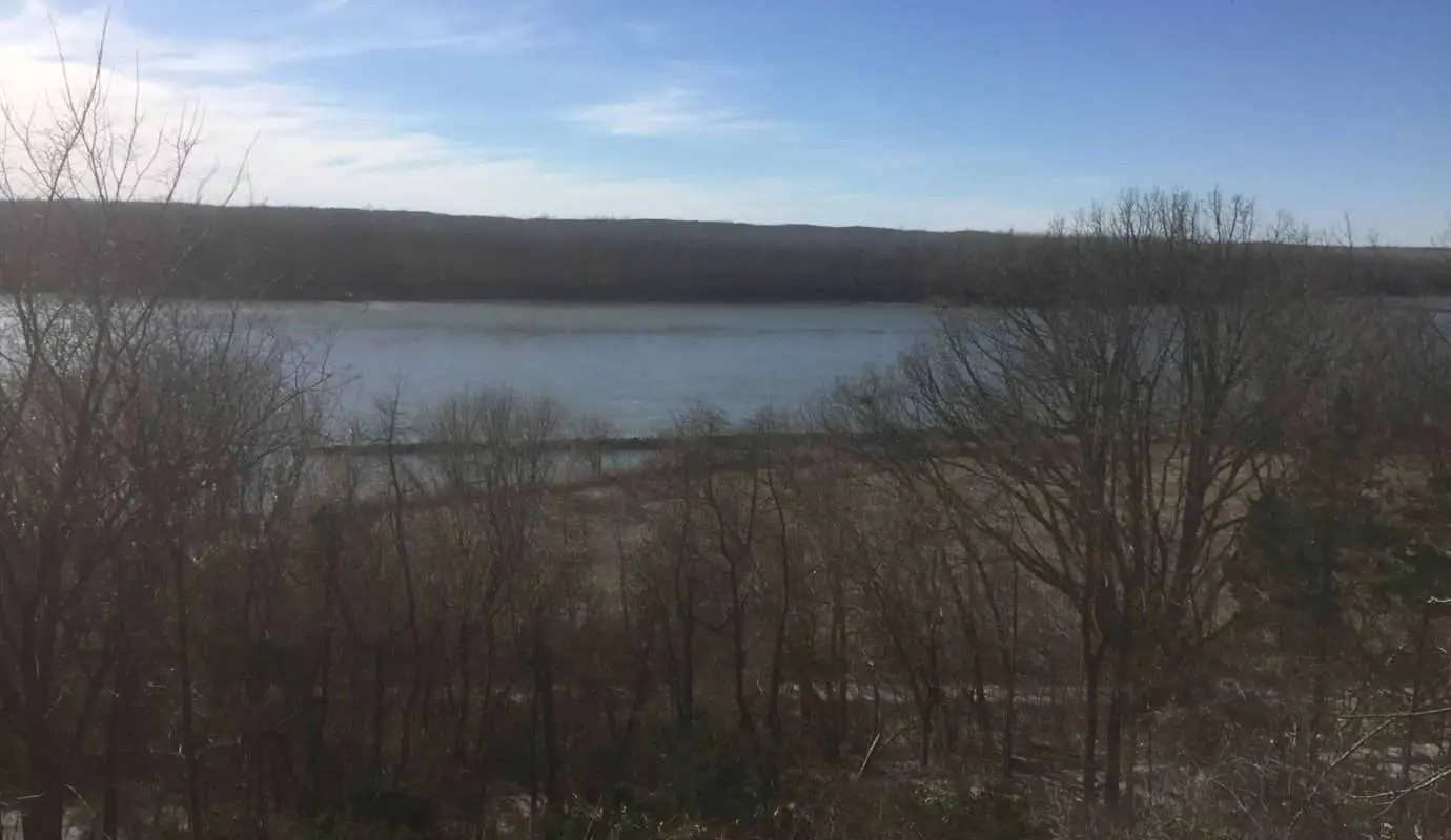 Native American Treasure and the History of the River Hills - Welcome